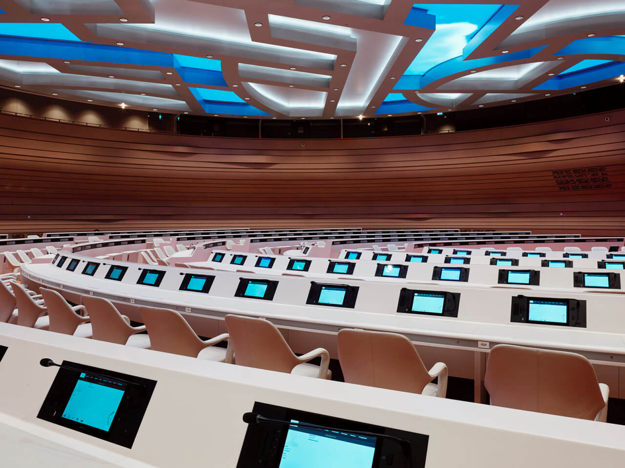 Room of the Emirates, United Nations Geneva - Swiss Bureau Interior ...
